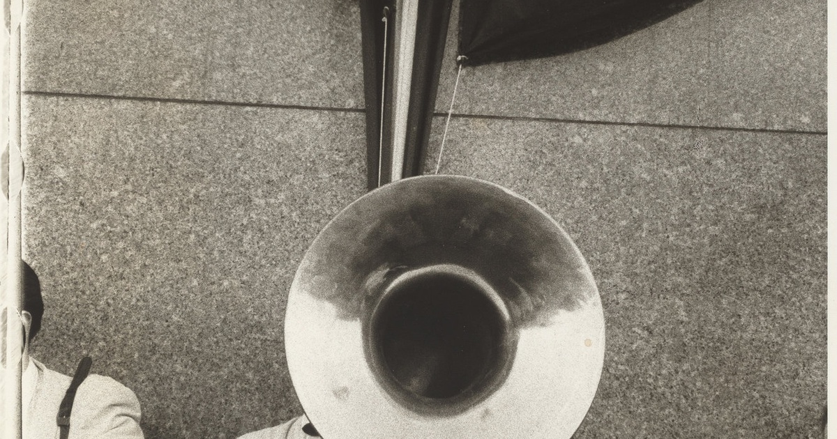 Robert Frank Revealed the Truth of Postwar America | Edwynn Houk Gallery